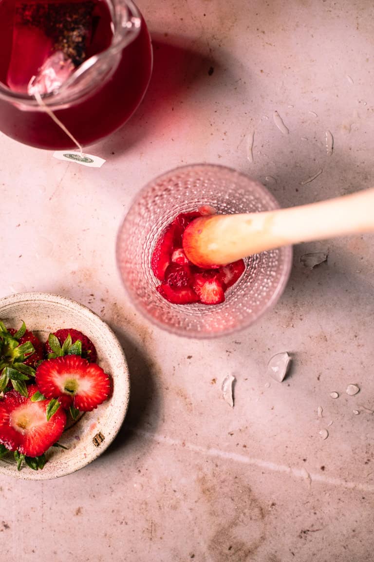 Strawberry Hibiscus Iced Tea - Spoonful of Plants