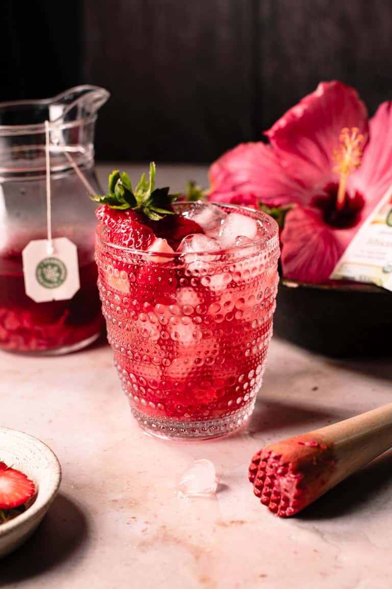 Strawberry Hibiscus Iced Tea - Spoonful of Plants